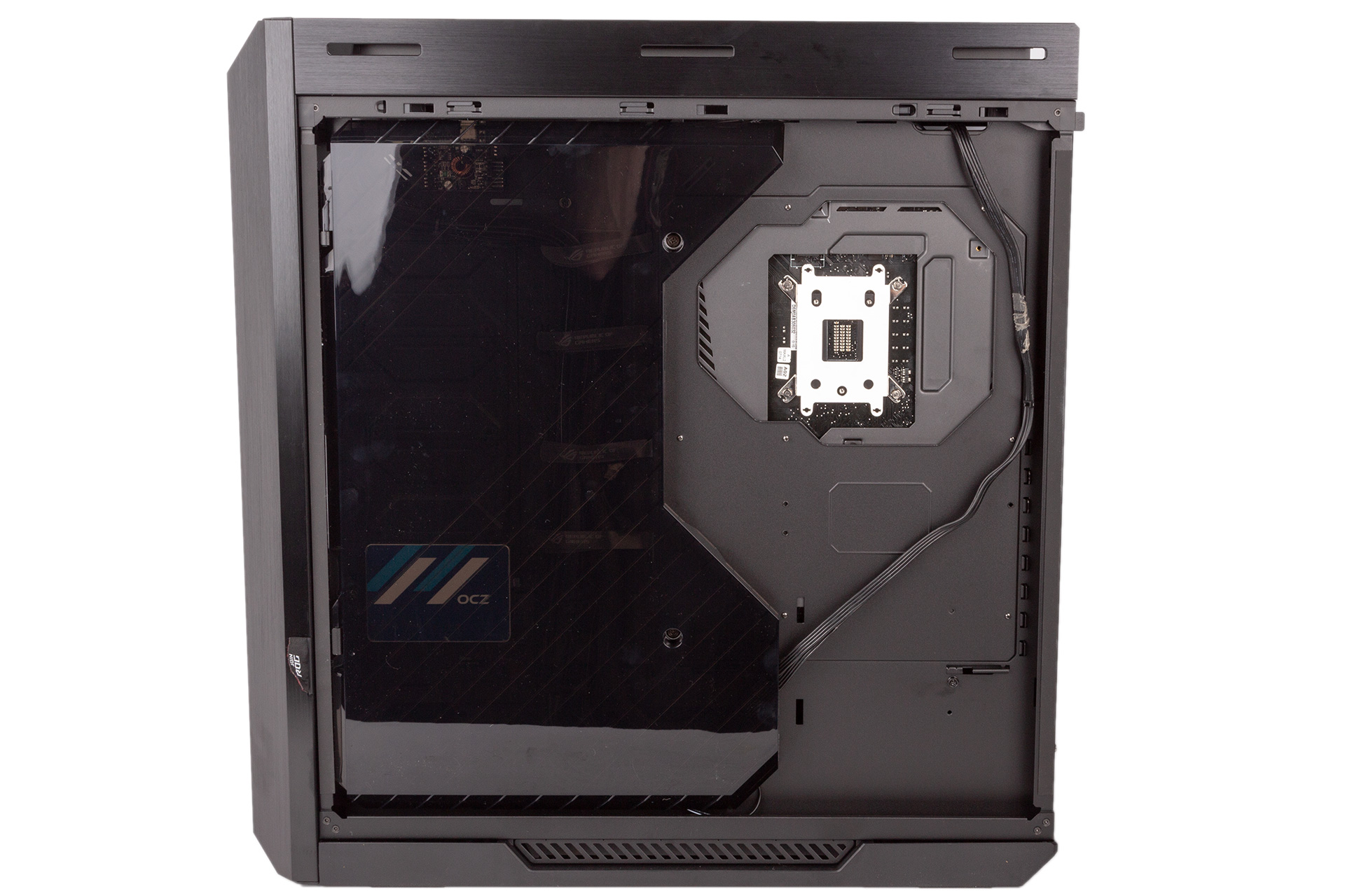 Asus ROG Strix Helios Review | bit-tech.net